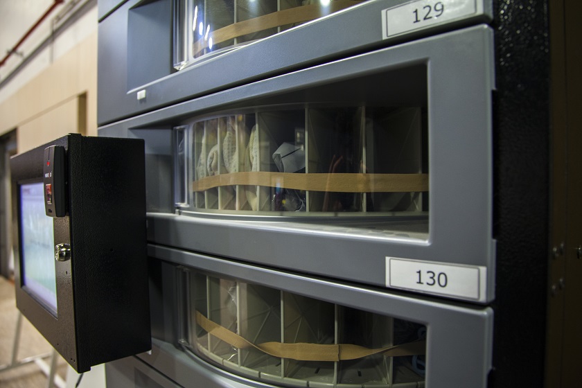 Installation d’un distributeur automatique d’EPI chez Manutan